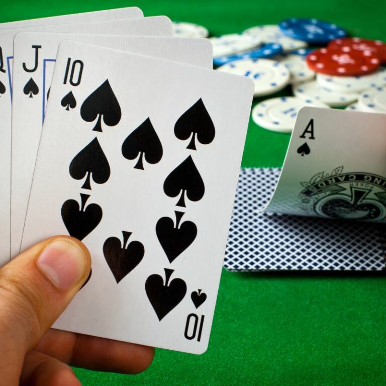 When Should You Fold In Poker & When Is It Allowed? | Ivy Casino